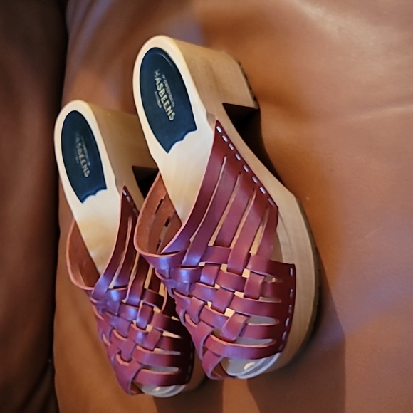 Swedish Hasbeens | Shoes | Swedish Hasbeens Platform Clogs | Poshmark